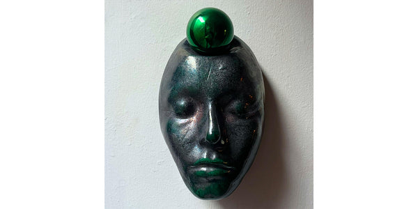 Serving Face: Verna – MAISON 10